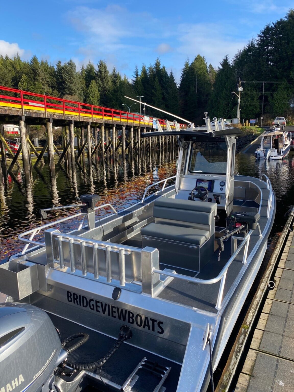 BRIDGEVIEW 22' CENTER CONSOLE - Bridgeview Marine