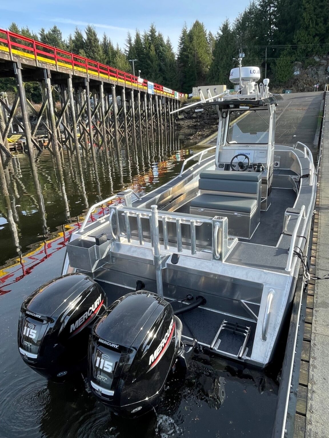 BRIDGEVIEW 22' CENTER CONSOLE - Bridgeview Marine